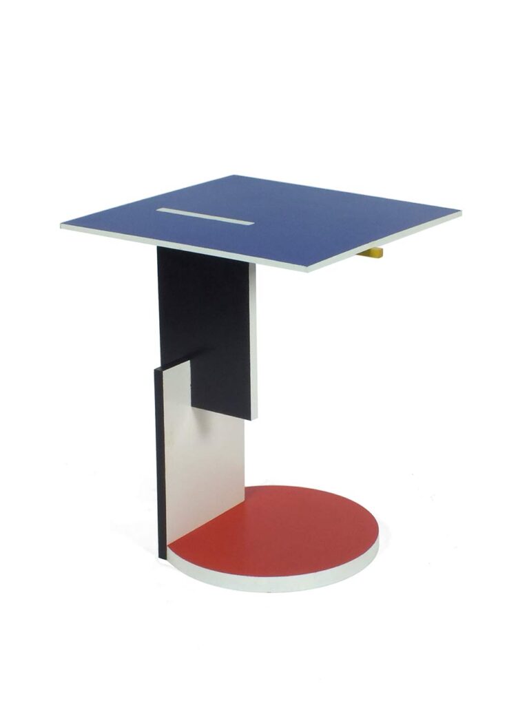 Gerrit Rietveld - Schröder side table - De Stijl - VAEN